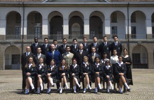 Il Collegio 2: cast, repliche e anticipazioni terza puntata su Rai 2