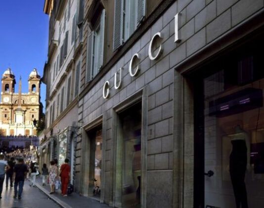 Lutto nel mondo della moda: Giorgio Gucci ci ha lasciati