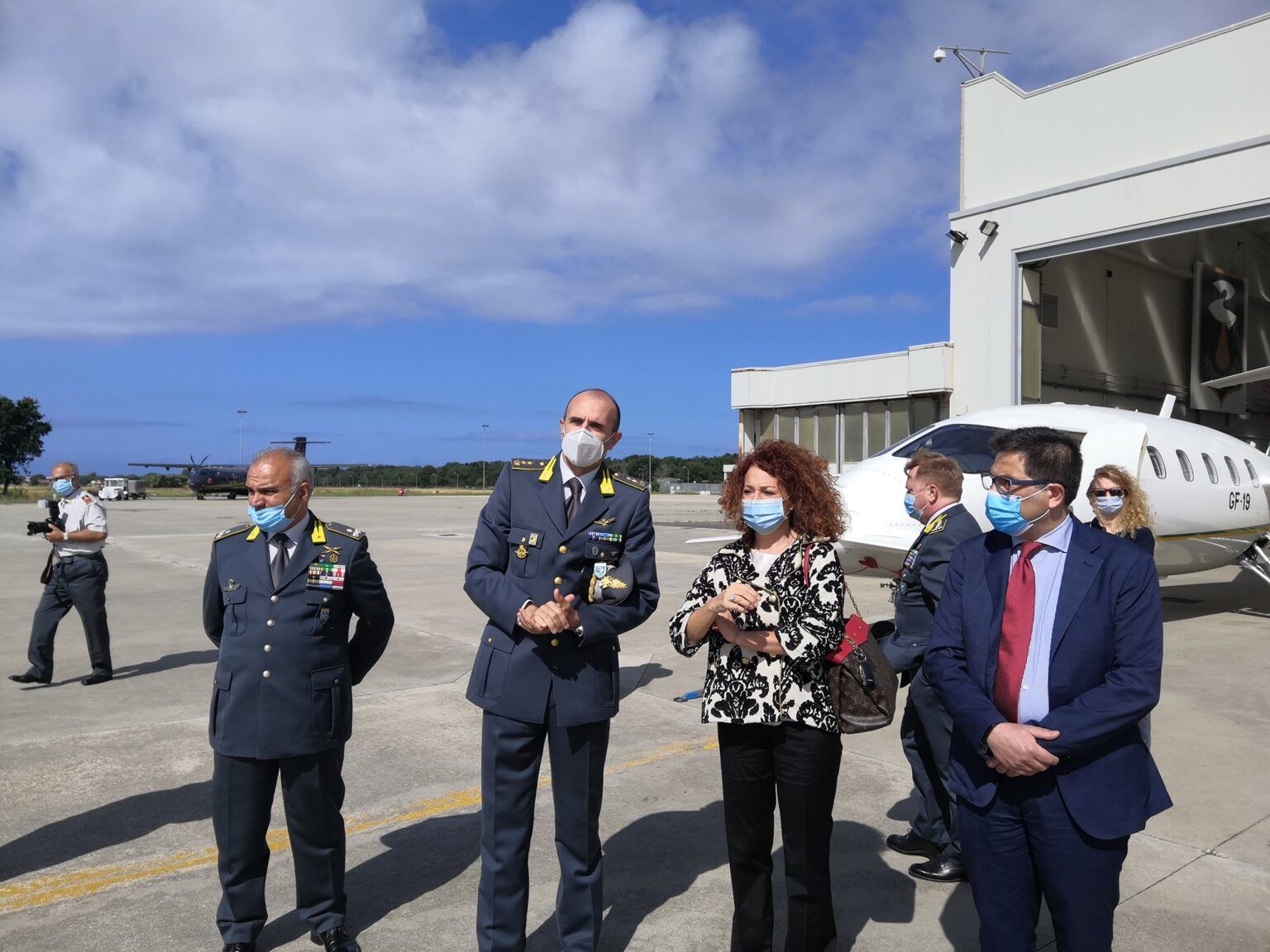 Pratica di Mare: Finanza e ARES insieme per il trasporto di pazienti in ...