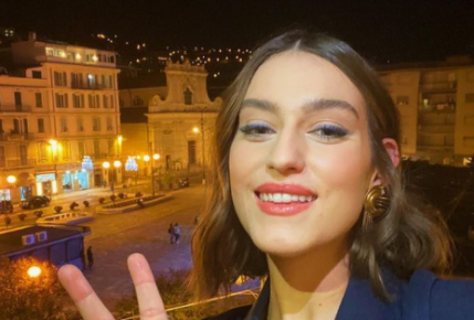 Gaia Gozzi ad Amici: chi è, età, carriera, chi è il fidanzato ...