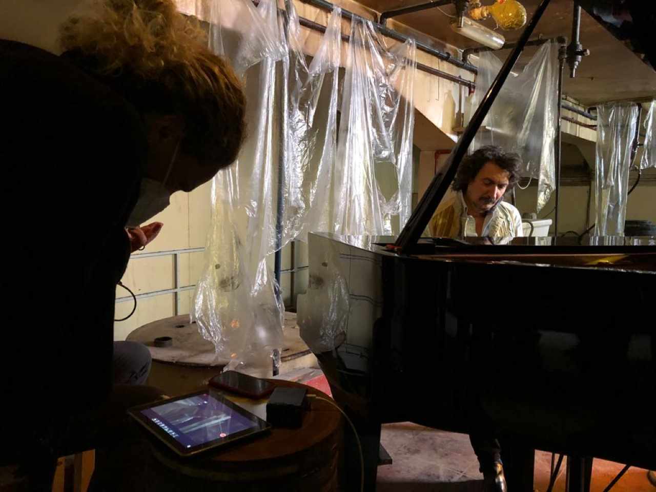 Miriam Rizzo dirige i videoclip di Cammariere e Nino D'Angelo ...