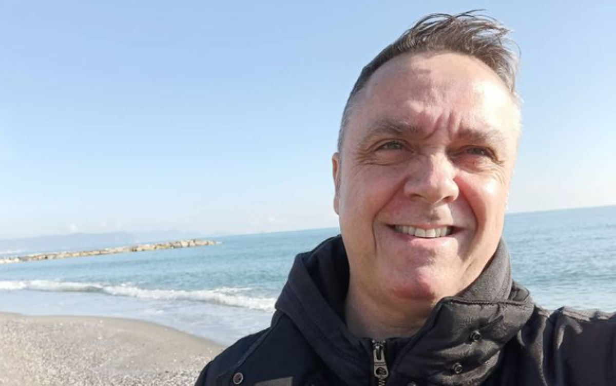 Gabriele Cirilli: chi è, età, carriera, film, vita privata, chi è la ...