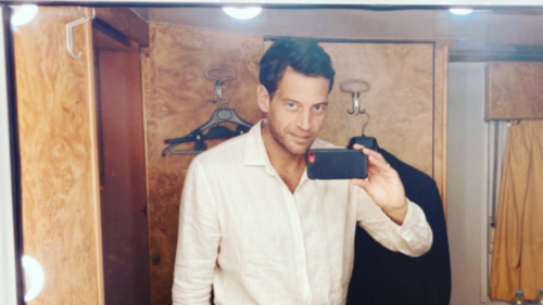 Viola come il mare, chi è l'attore Tommaso Basili che interpreta ...