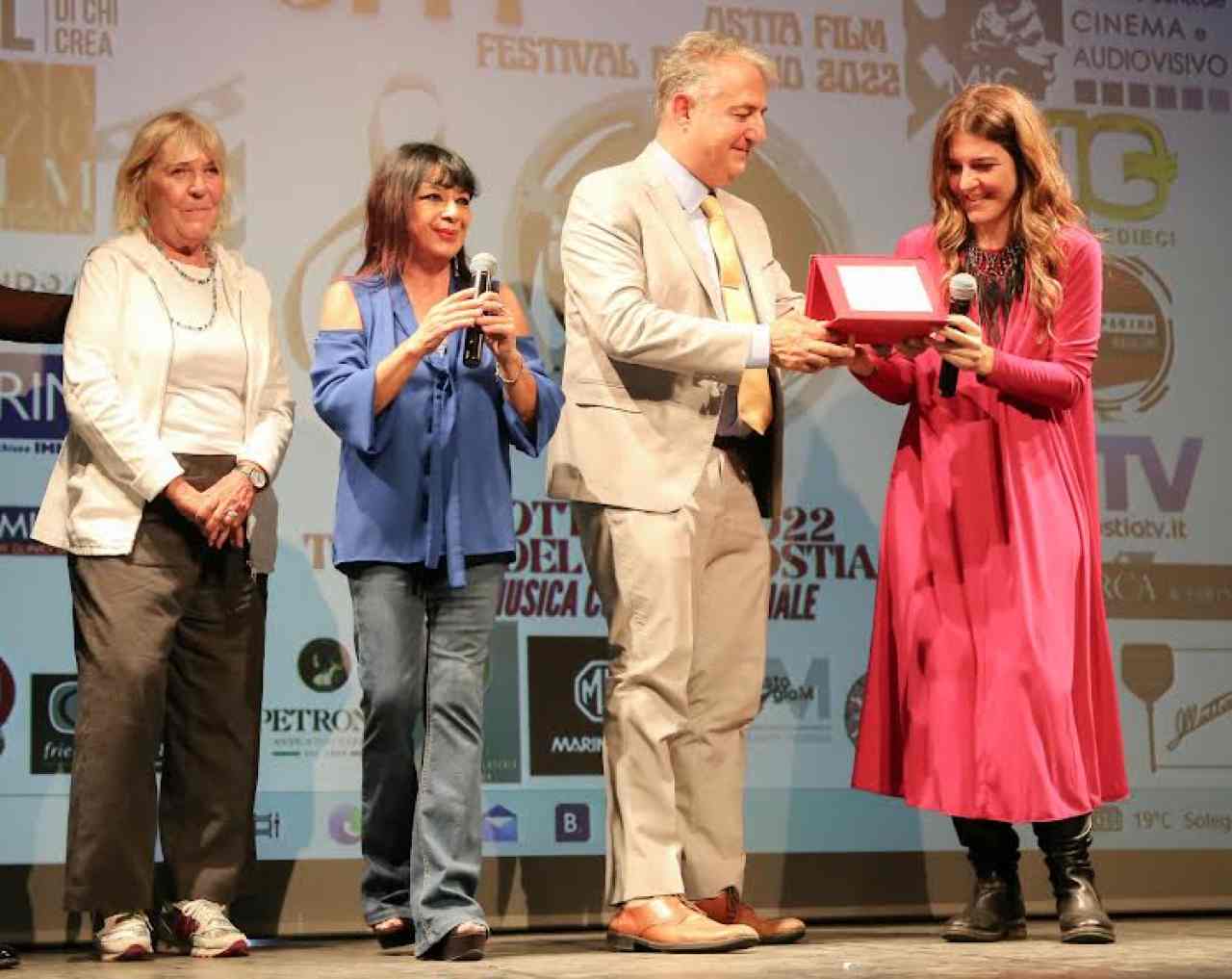 Offi, tre giorni di cinema, musica, teatro e sociale al Teatro di Ostia