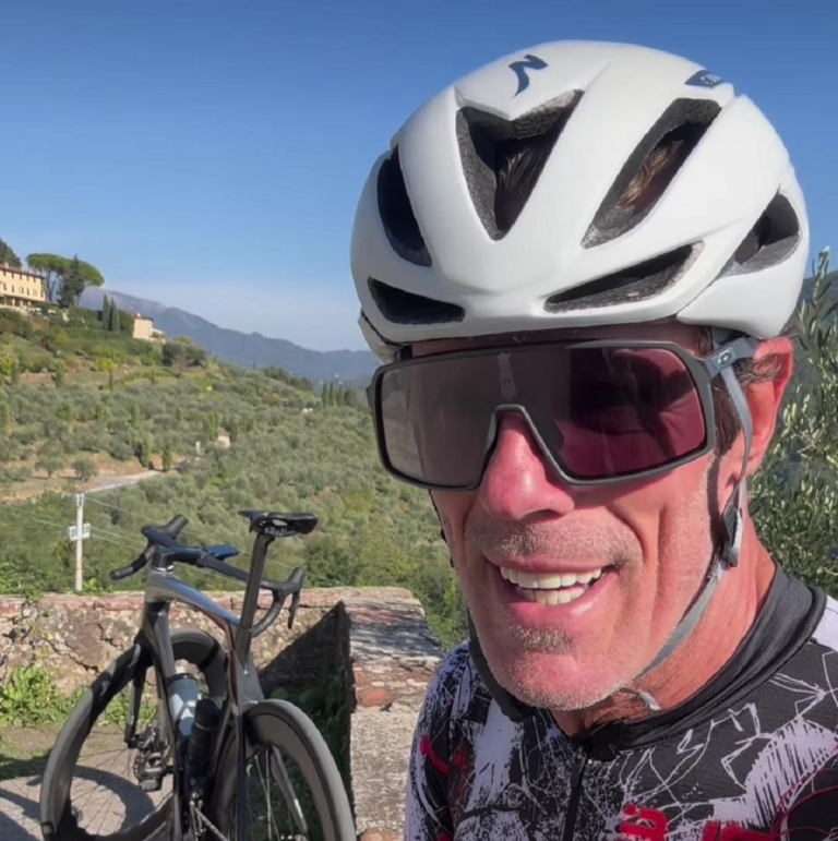 Mario Cipollini condannato a 3 anni: ha aggredito e minacciato l'ex ...