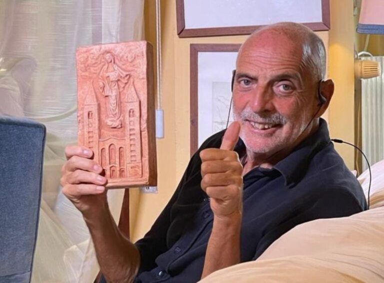 Paolo Brosio, chi è la nuova fidanzata? Età e vita privata