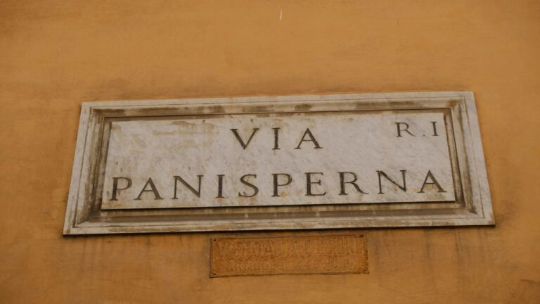 Via Panisperna, perché è famosa e da dove viene questo nome?
