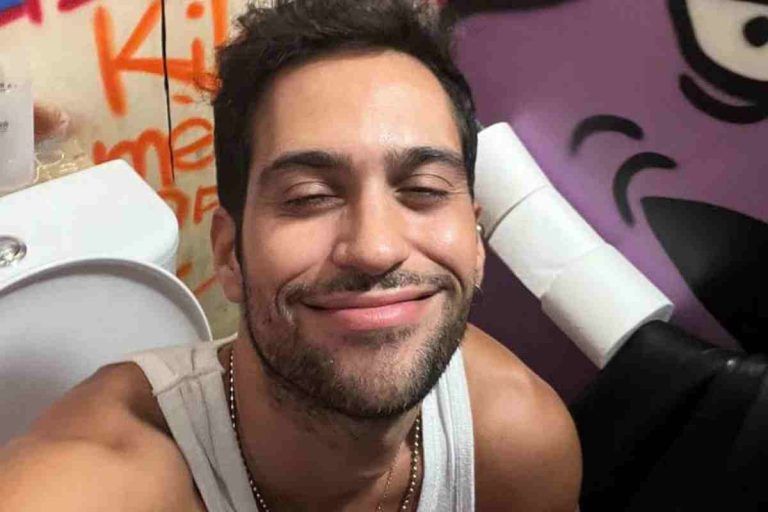 Mahmood a Sanremo 2024 con 'Tuta gold': testo e significato della ...